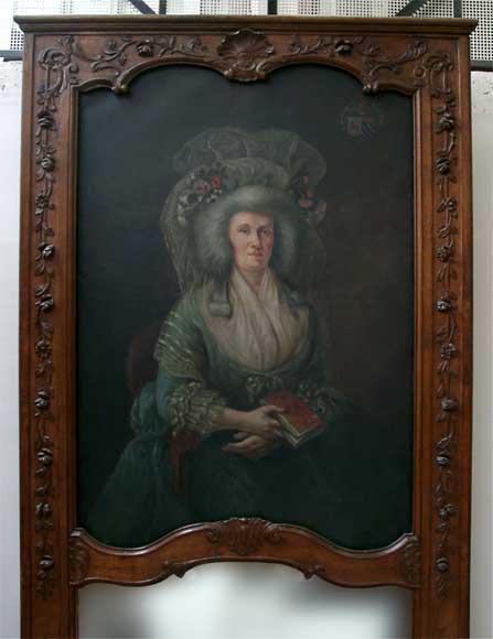 Oak mantle and trumeau with portrait of lady - Wood