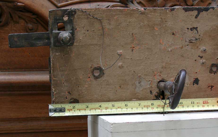 18th century lock. - Furnishings and accessories