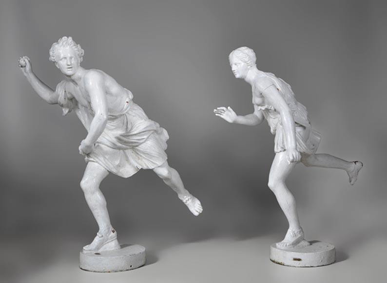 "Hippomenes and Atalanta", pair of cast iron garden statues by the Val ...