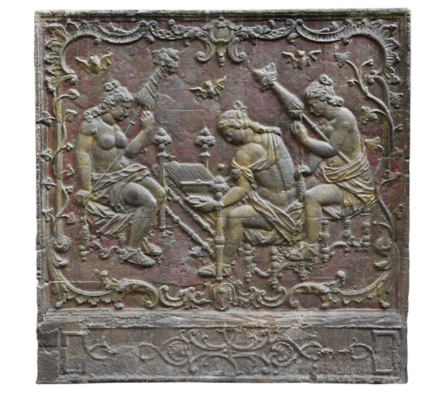 "Parcae", beautiful and large antique 18th century fireback - Firebacks