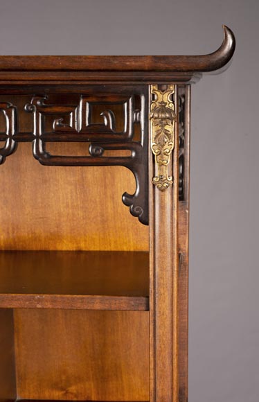 Gabriel VIARDOT (1830-1906) - A small Japanese style secretary ...