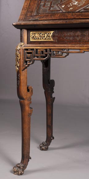 Gabriel VIARDOT (1830-1906) - A small Japanese style secretary ...