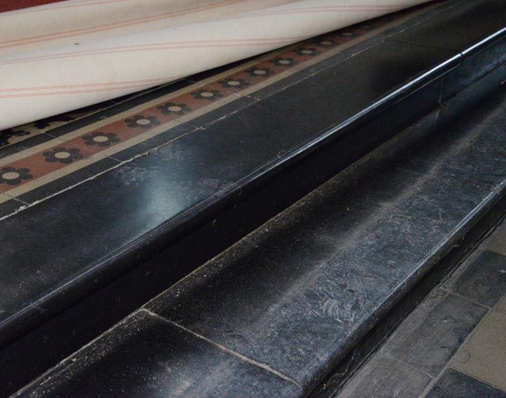 Set of steps in fine black marble - Architectural elements, staircase ...