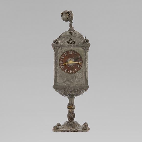 Jules BRATEAU, four-sided clock on a high square base - Clocks, garnitures
