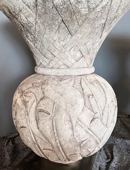 Pair of stone garden vases - Garden ornaments, Vases, Gardeners, urns