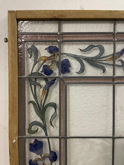 Stained glass windows with plant frieze - Stained glasses