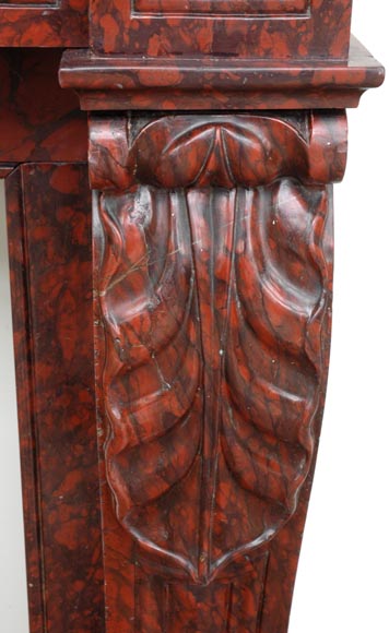 Red Griotte marble mantel with leaf modillions - Marble