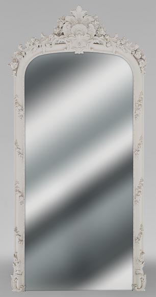 Large Regency style overmantel with carved shell in wood and stucco ...