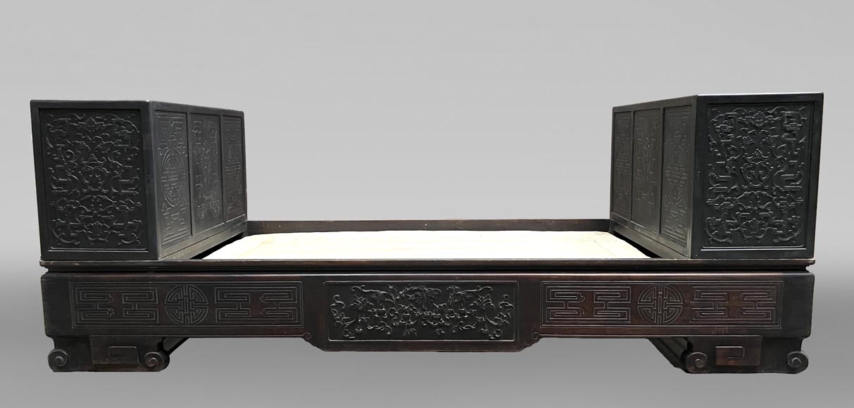 Japanese-style daybed – Maison des Bambous - Bedroom, Bed