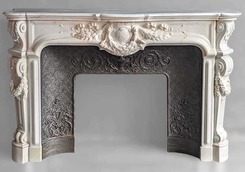 Important Napoleon III style with a monogram in statuary marble - Marble