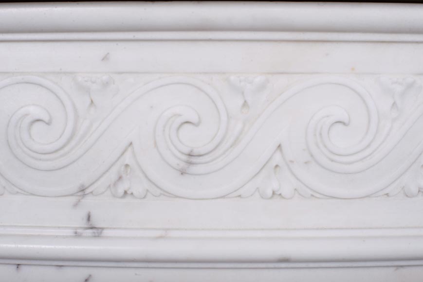 Beautiful Louis XVI style mantel with curved jambs in statuary Carrara ...