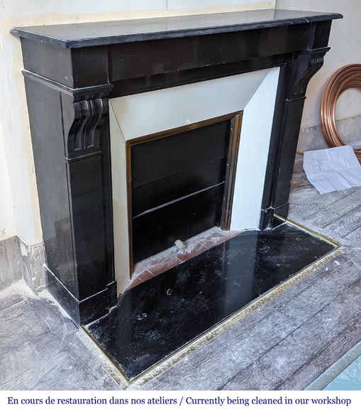 Cheminée de style Napoléon III en marbre noir - Marbre