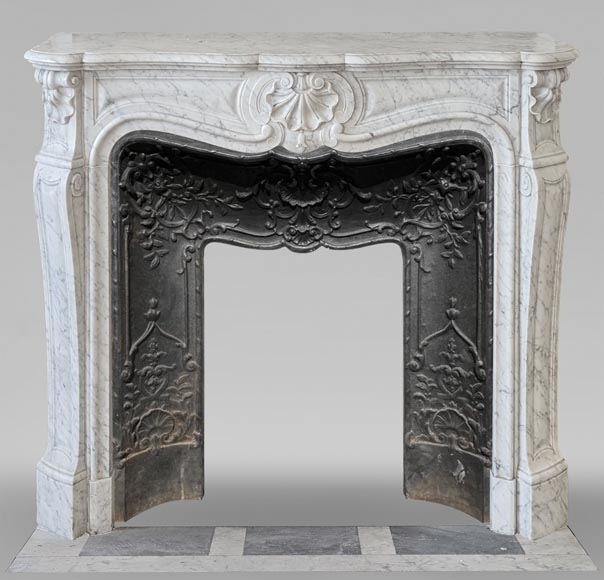 Louis XV style three shell mantel carved in Carrara marble - Marble
