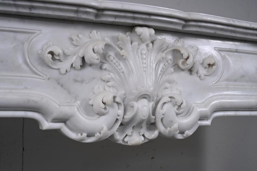 Jules CANTINI, Marseille, Napoleon III style mantel richly carved in ...