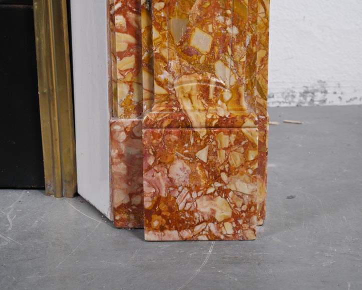 Regence style mantel in red and orange brèché marble - Marble