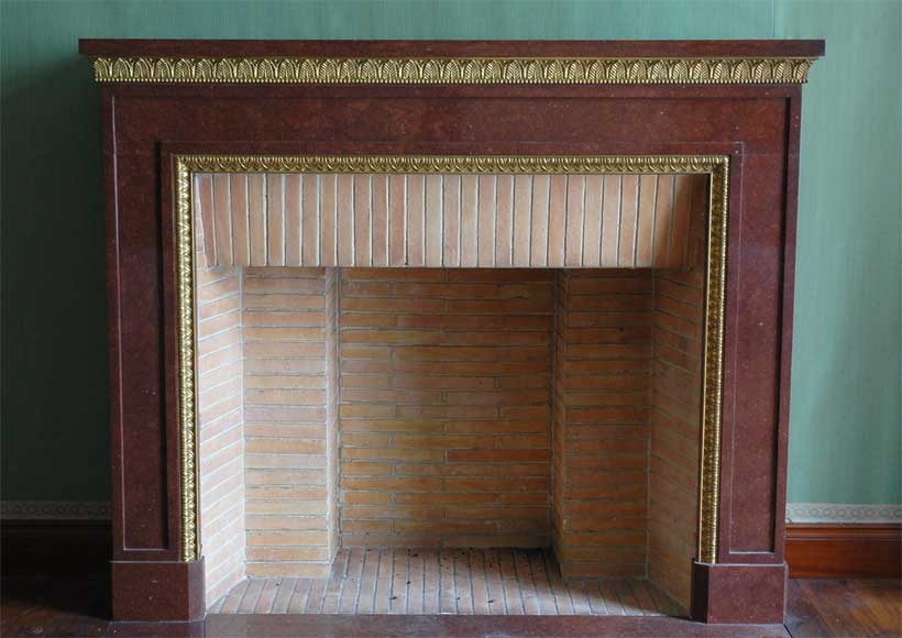 Empire style fireplace in quartzite and bronze ornaments - Marble